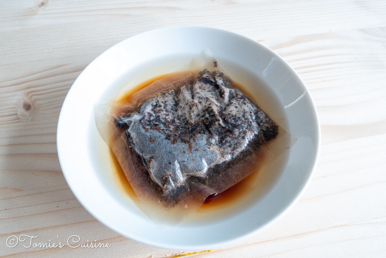 How to stay hydrated in summer? Drink Mugi-cha (Barley tea)