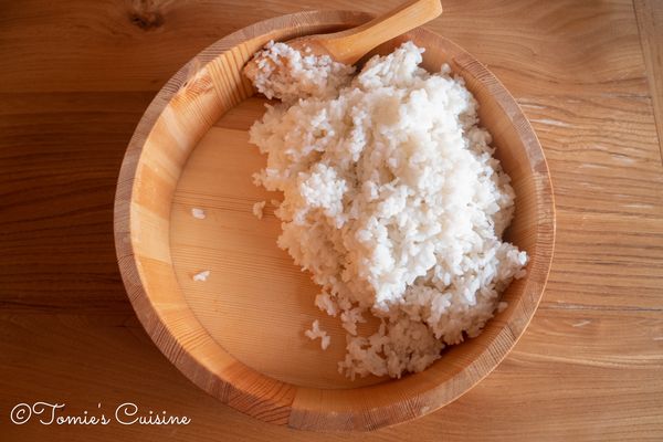 How to make sushi rice - Tomie's Cuisine